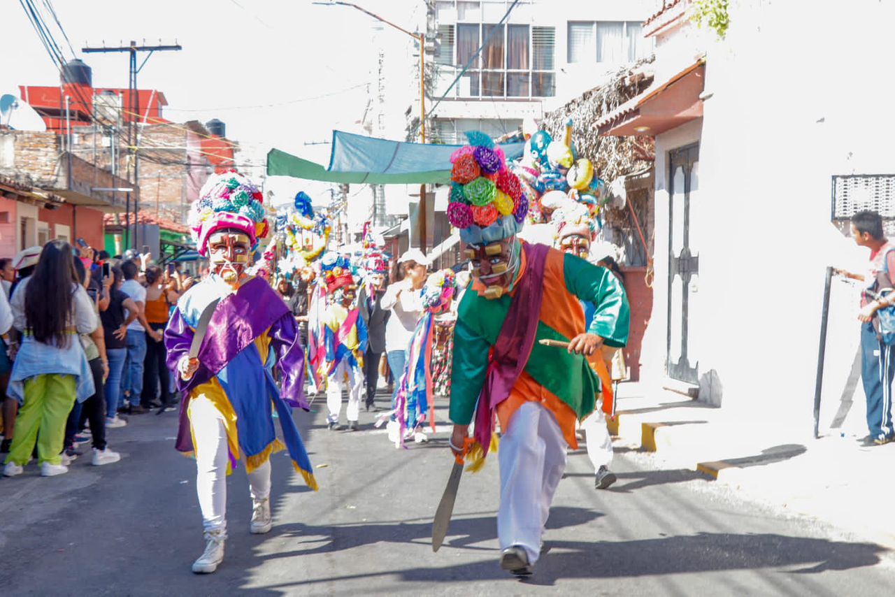 Se celebra la 189 edición del tradicional “Paseo del Pendón” en ...